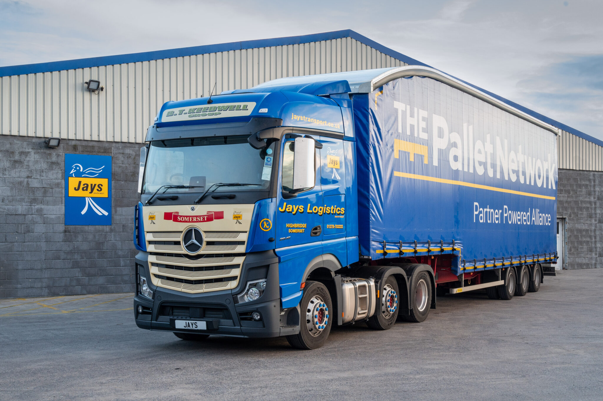 Jays Transport – South West Experts in Haulage