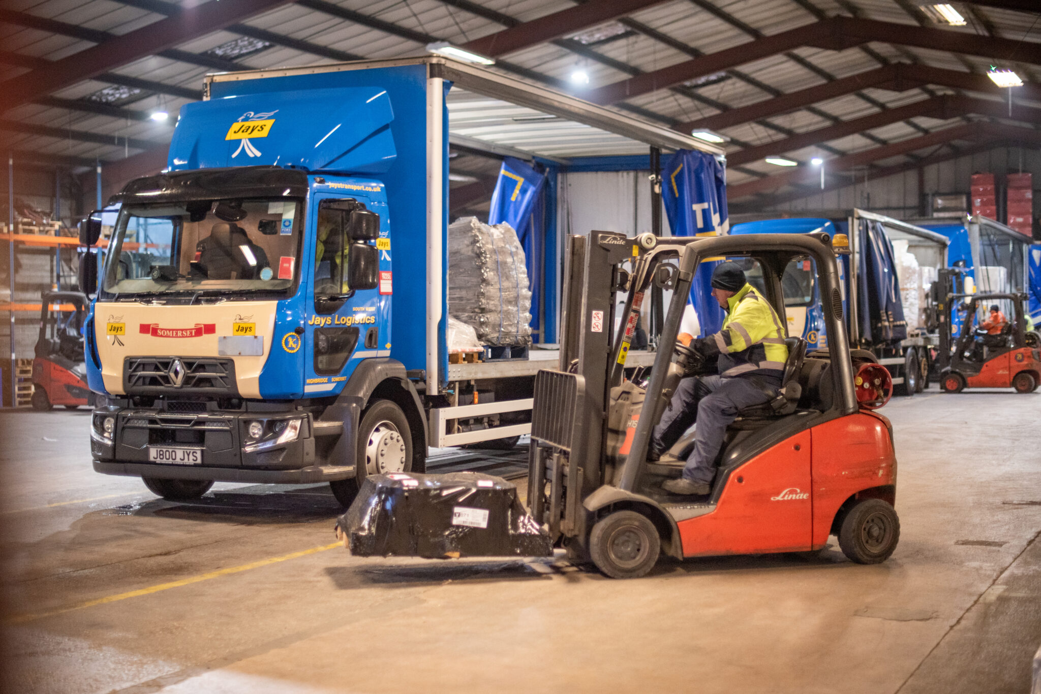 Jays Transport – South West Experts in Haulage